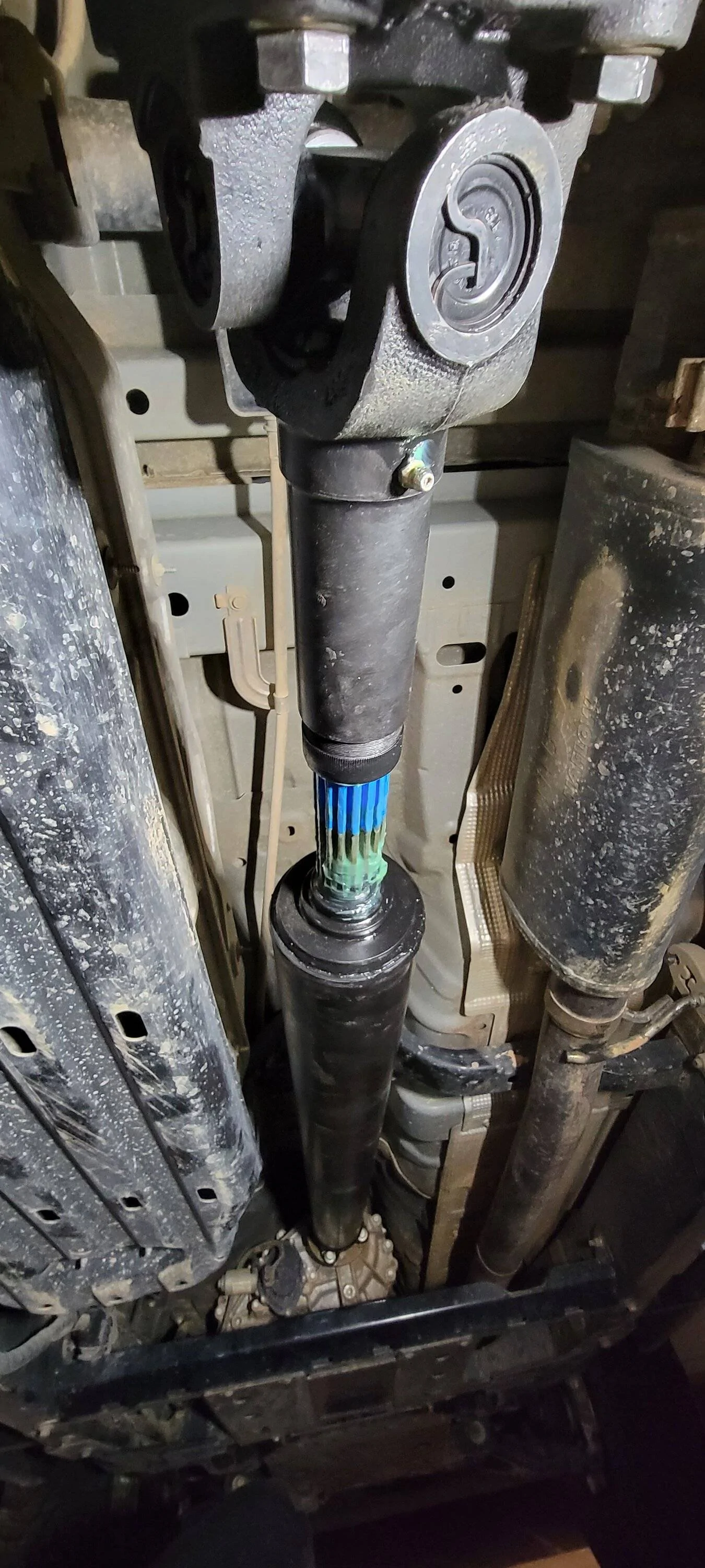 Solid Drive Shaft for Tremor Having People | 2019+ Ford Ranger and ...