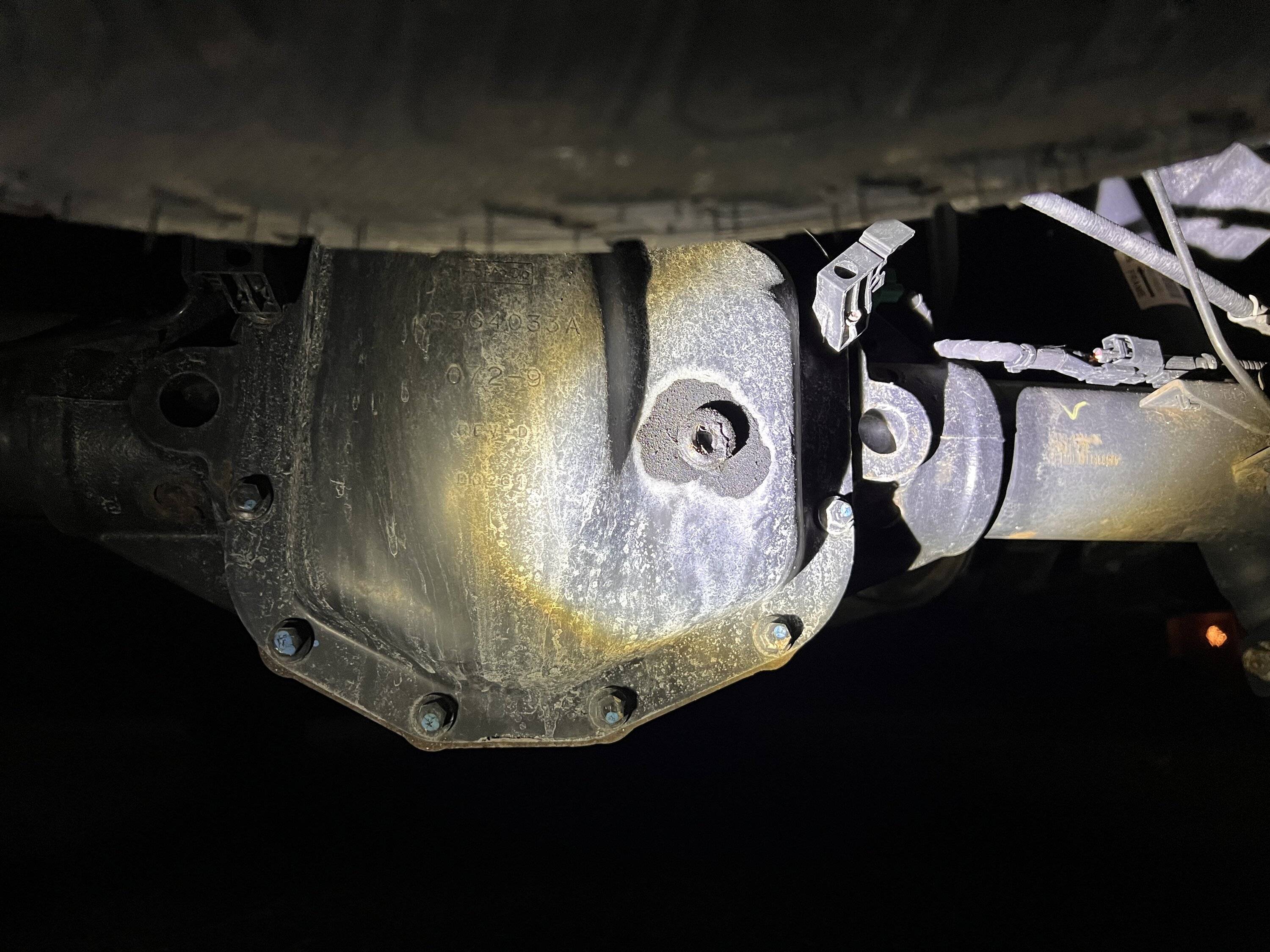 Leaking Plug on Rear Diff | 2019+ Ford Ranger and Raptor Forum (5th ...