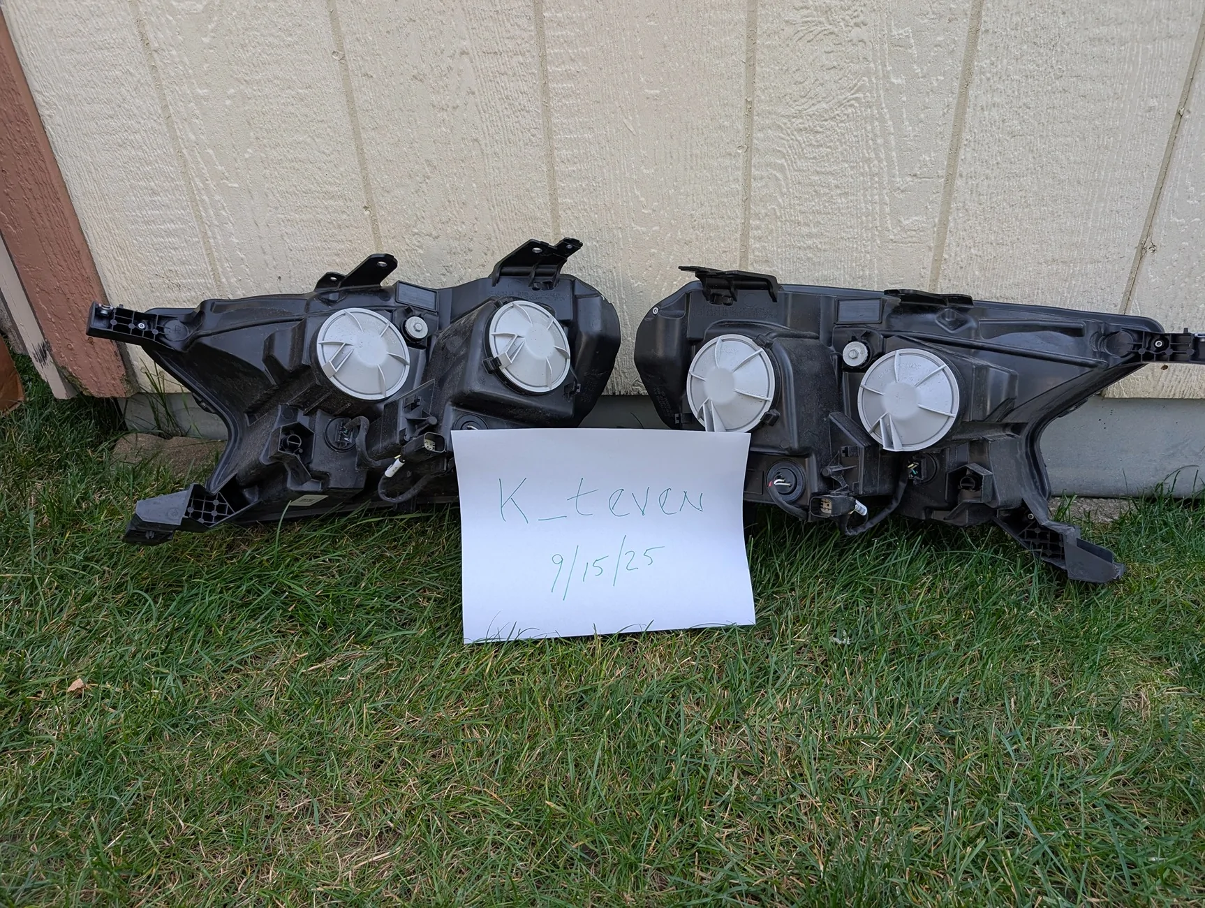 Iowa - Perfect pair of Halogen Headlight assemblies | 2019+ Ford Ranger ...