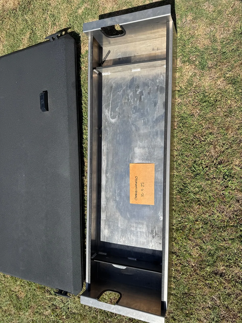 California - Diamondback SE bed cover + tool box 1200 | 2019+ Ford ...